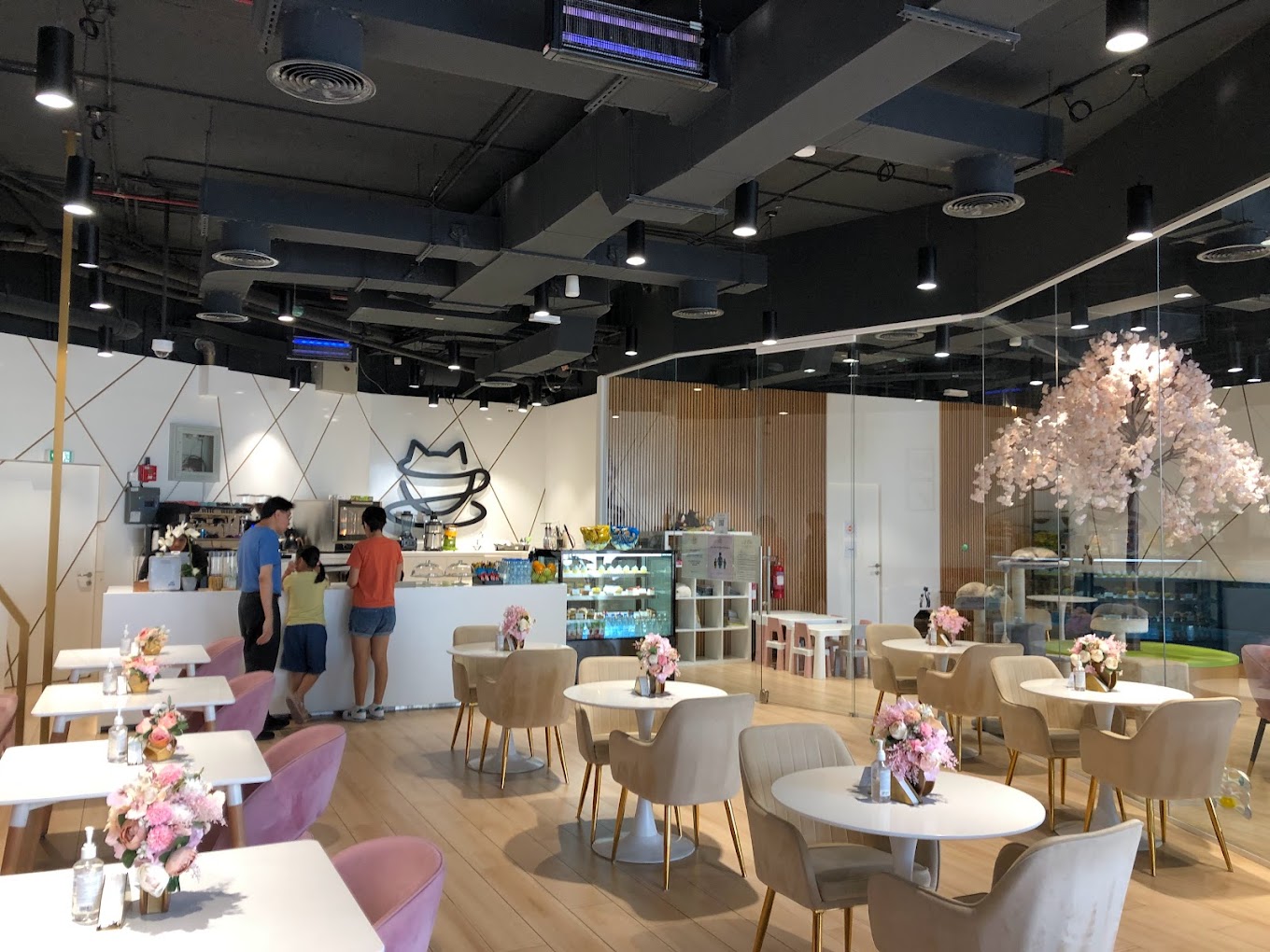 Best themed cafes in Abu Dhabi (2025 updated)