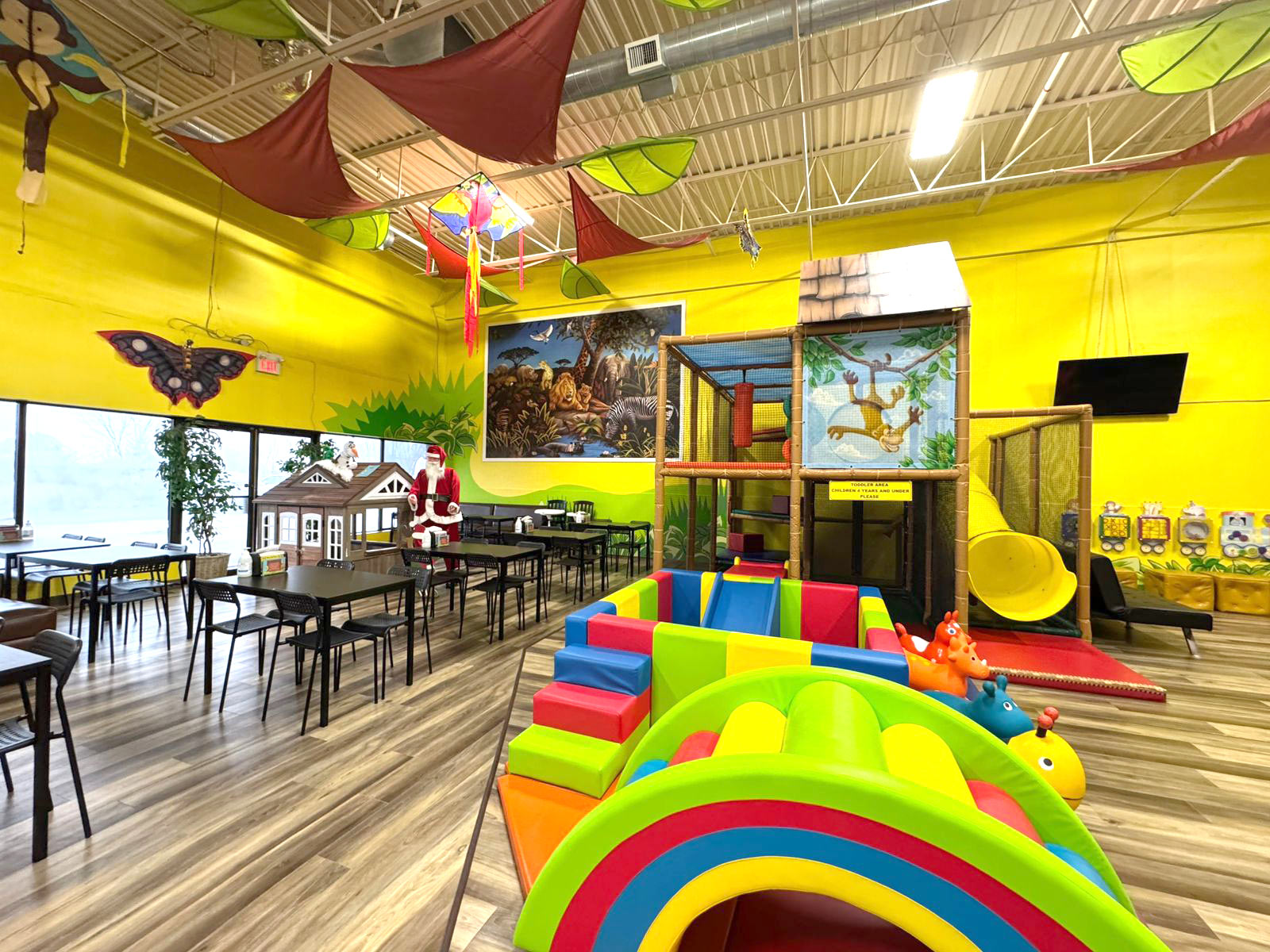 Where to find baby gear rentals in Dubai for travelers